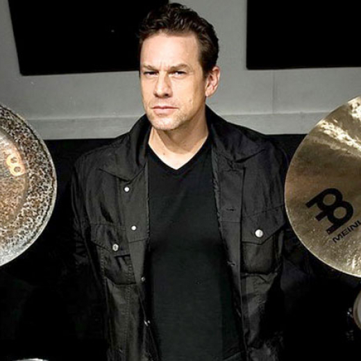 Backstage - Thomas Lang: música, carreira, estudos e trabalho mais recente